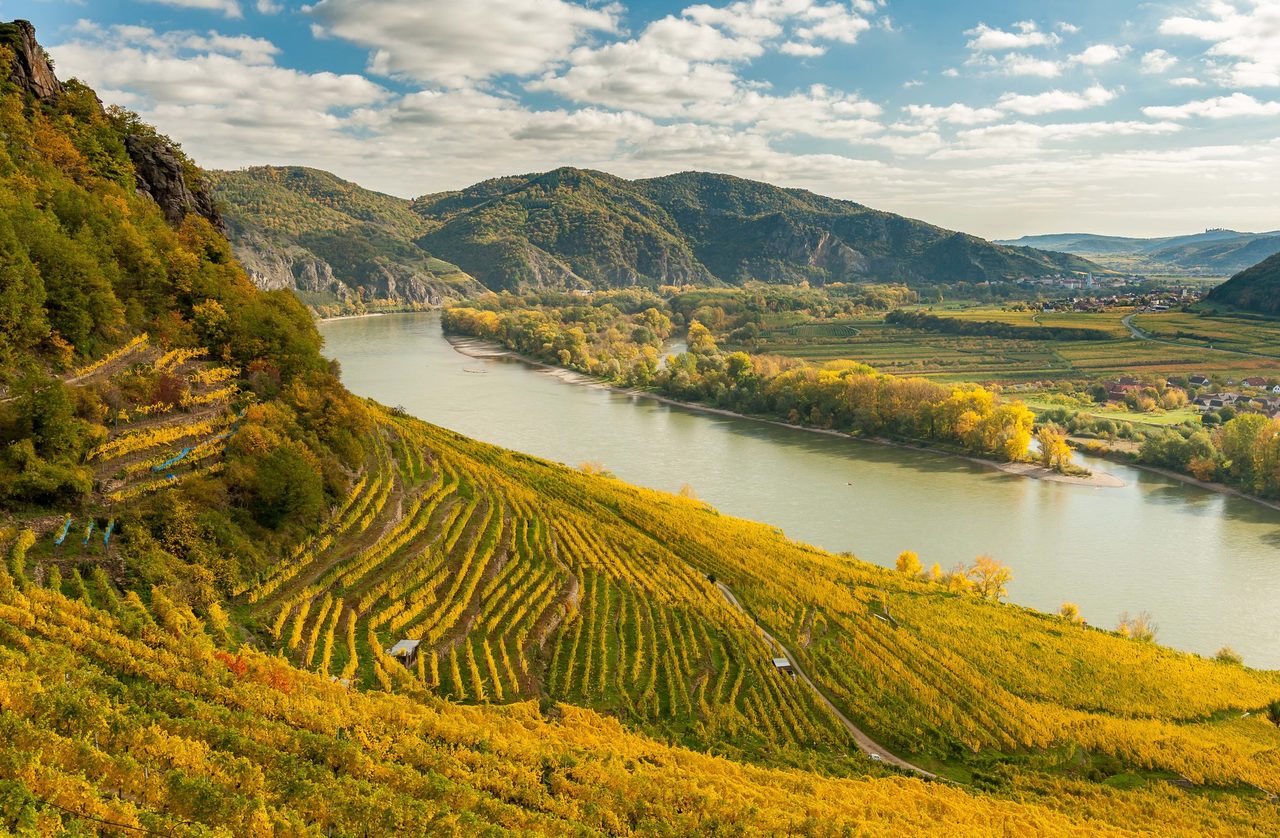Wachau, Rakousko, Středozemní moře, Nejlepší destinace pro plavbu lodí ...