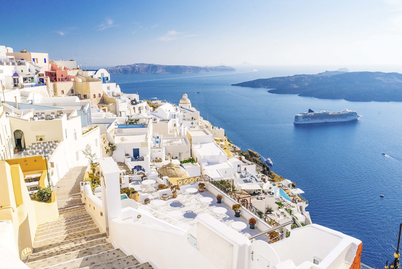 Santorini, Řecko, Středozemní moře, Nejlepší destinace pro plavbu lodí ...