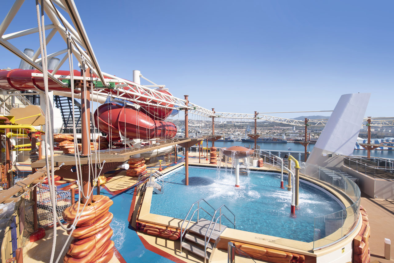 Čína, Japonsko ze Šanghaje na lodi MSC Bellissima, MSC Bellissima, MSC ...