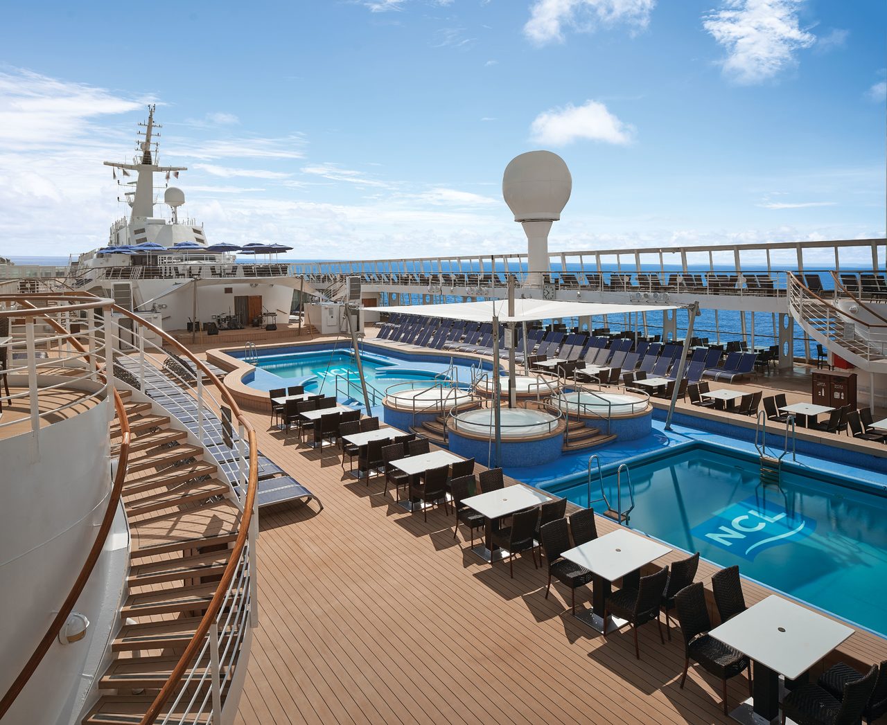 Norwegian Sky, Norwegian Cruise Line, Najděte svoji loď snů, Plavby ...